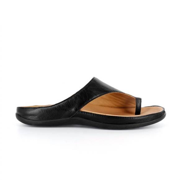 Strive | Shoes | New Strive Womens Capri Sandals In Black | Poshmark